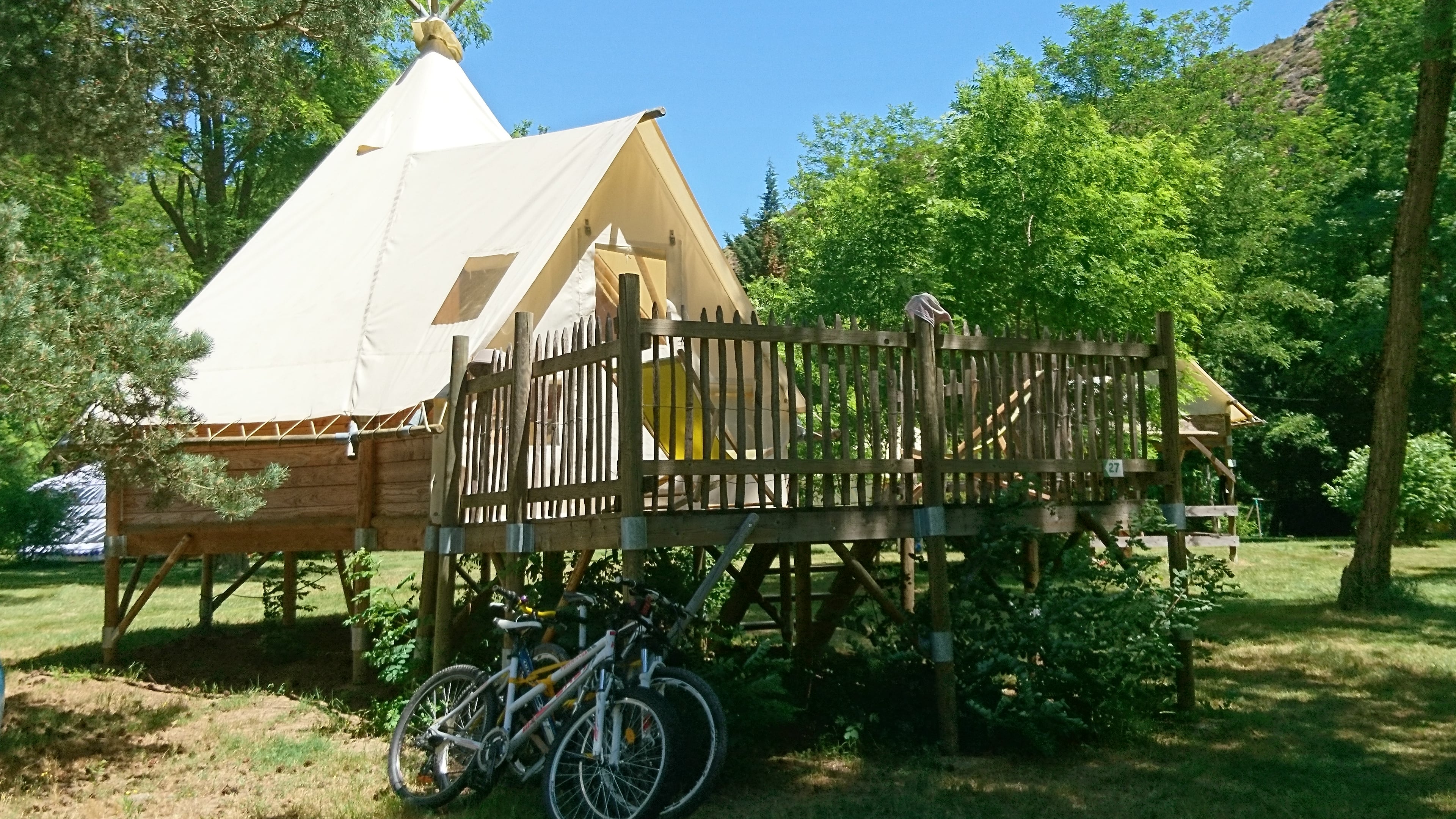 Tipi-lodges